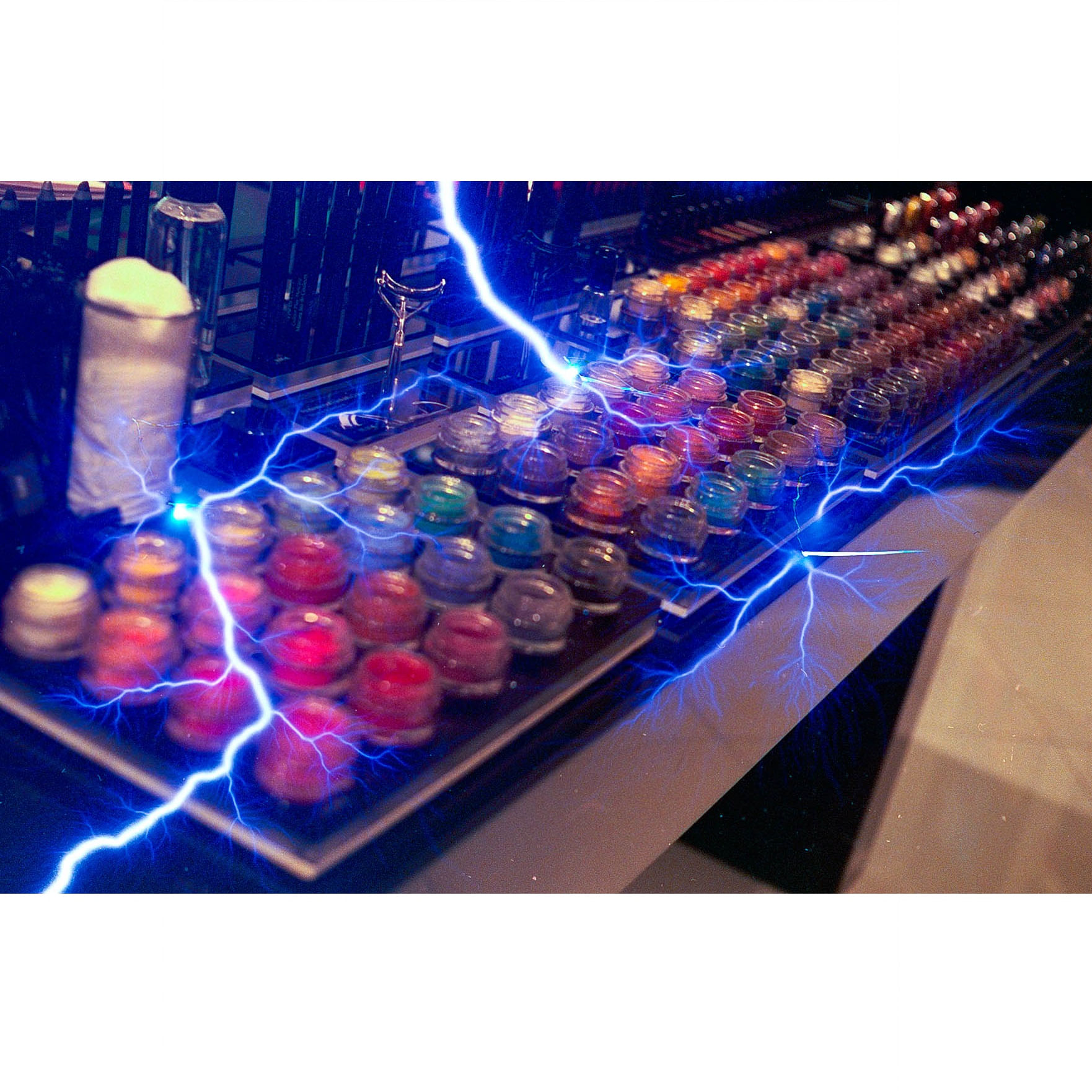 Maco Revolog Tesla 200 Film Negativ Color 35mm-F64.ro - F64.ro